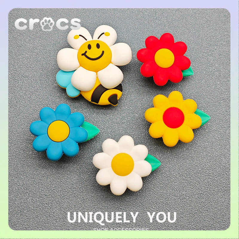 jibbitz crocs 3D bee flowers jibbitz crocs เกาหลี crocs jibbitz jibbitz ...