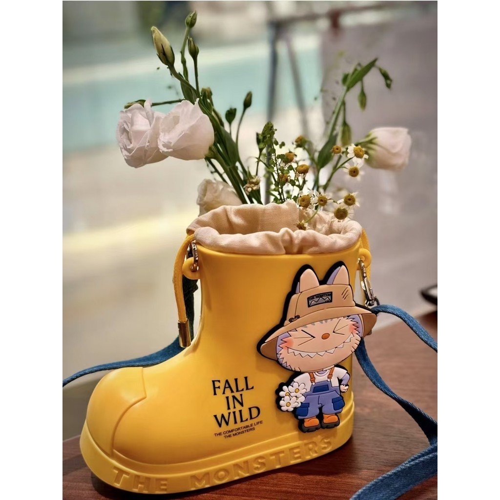 Popmart LABUBU LABUBU THE MONSTERS Spring Wild Home Rain Boots Bag ...