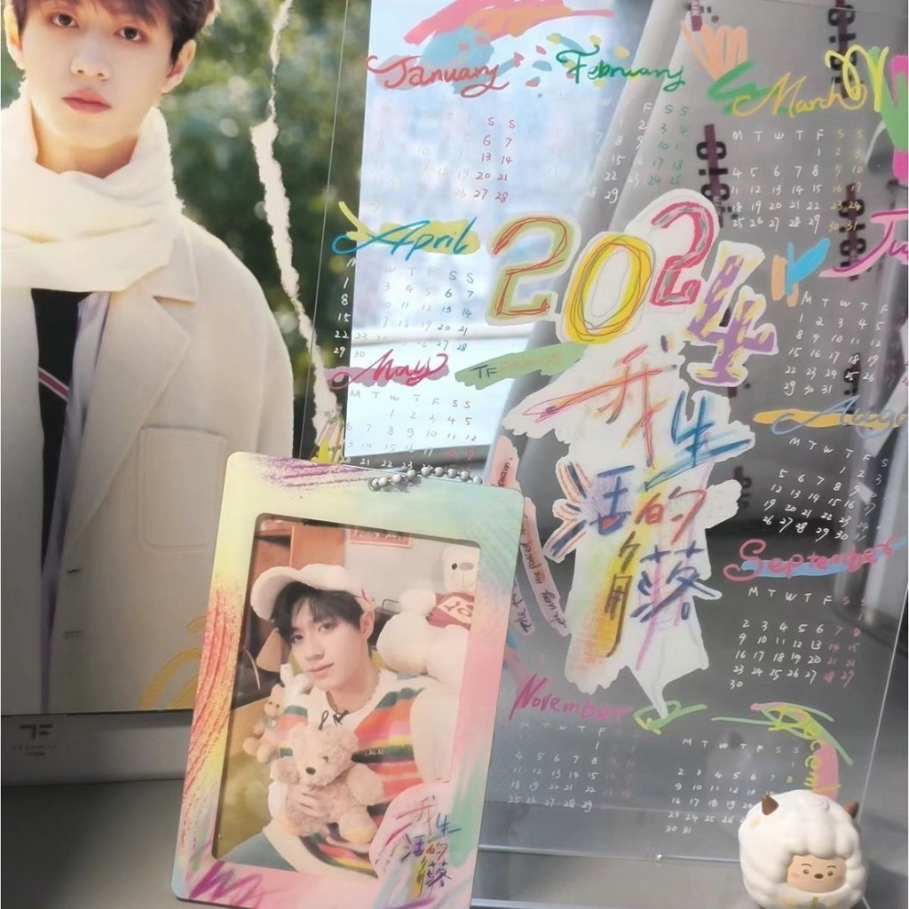 Tf Family Third Generation ปฏิทินตั้งโต๊ะ 2024 Life Corner อะคริลิคไม่มีการ์ดครบชุด Su Xinhao ...