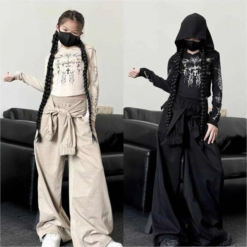 [KeDaYa] พร้อมส่ง ชุดเซ็ตสไตล์เกาหลี เสื้อฮู้ดแขนยาว กางเกงเอี๊ยมสอง ...