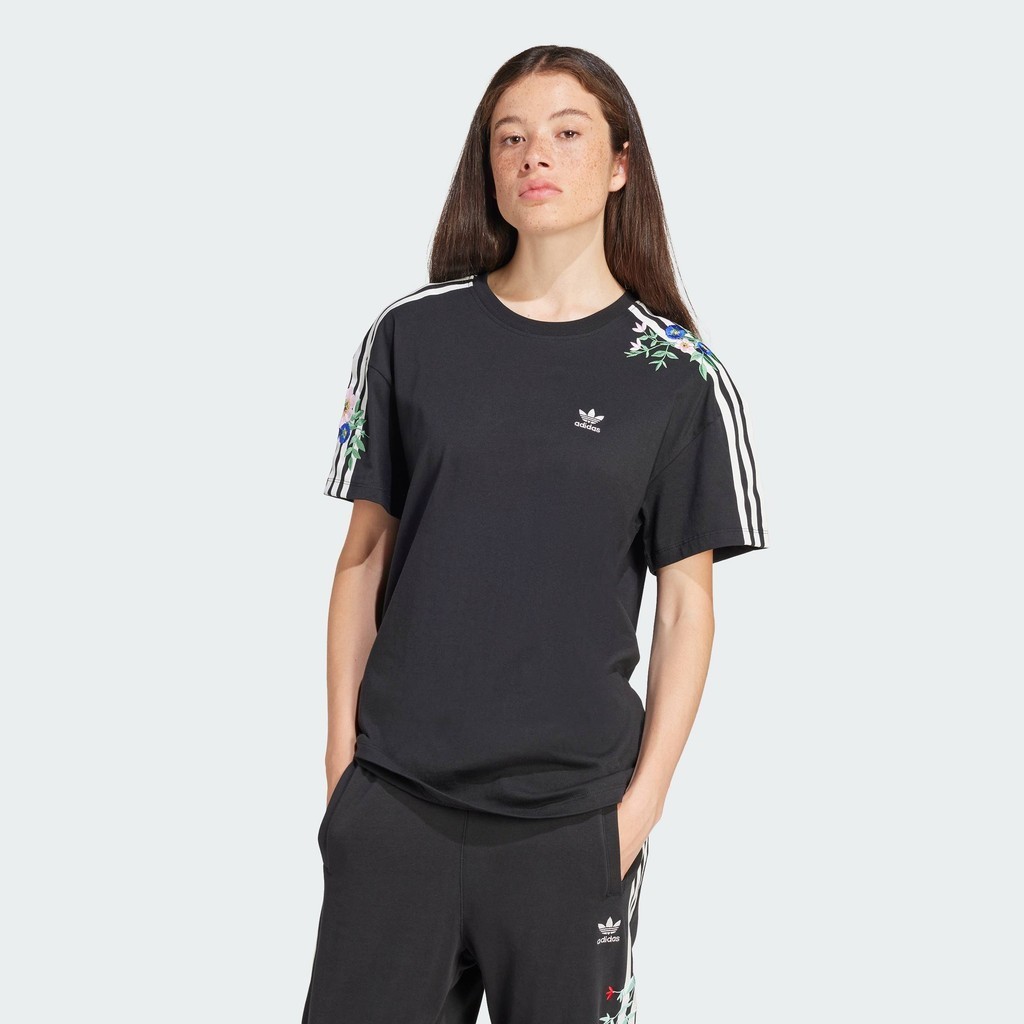 adidas ไลฟ์สไตล์ เสื้อยืดทรงหลวมลายดอกไม้ ผู้หญิง สีดำ IT5399 | Shopee ...
