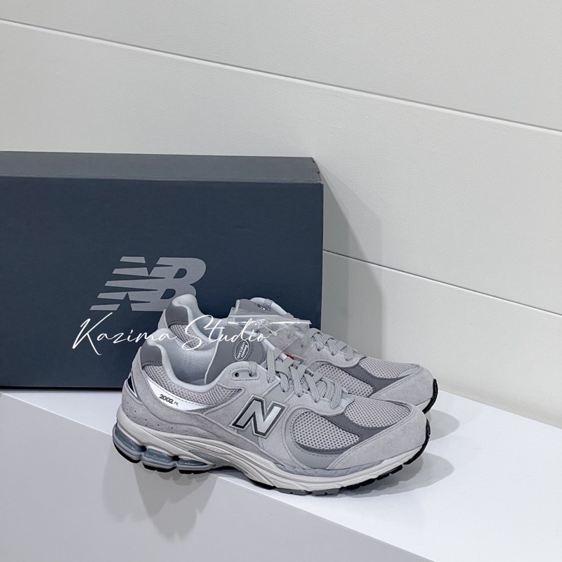 คาซิมา | New Balance 2002R Cloudy Grey NB Yuanzu 2002 Light ผู้ชาย ...