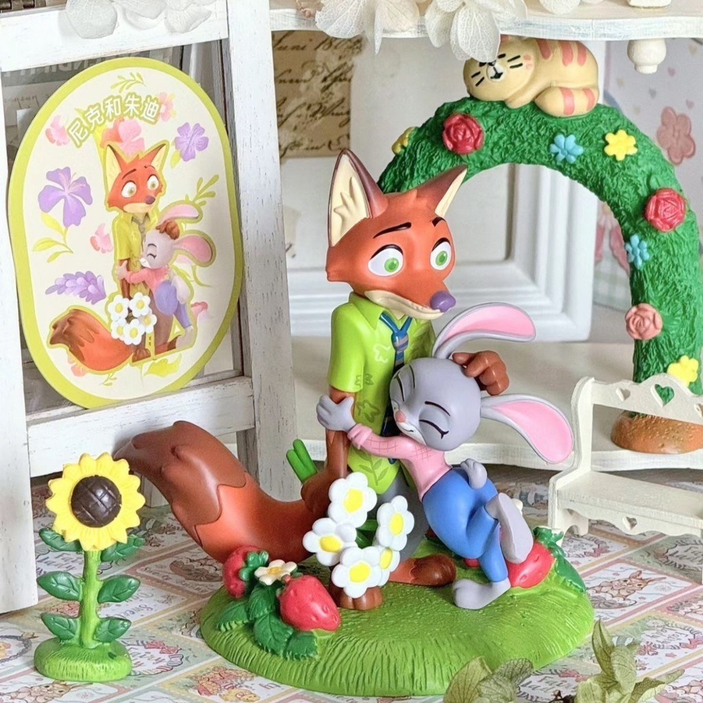 ของแท้ Disney Zootopia Flower World Blind Box Hand-Made Leopard Officer ...