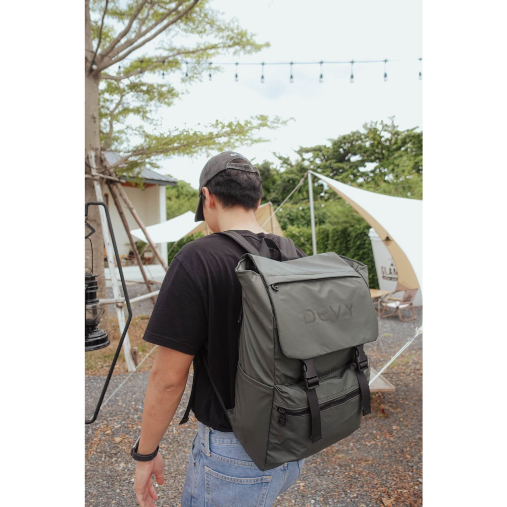 กระเป๋าเป้ DEVY MATTE PACK | Shopee Thailand