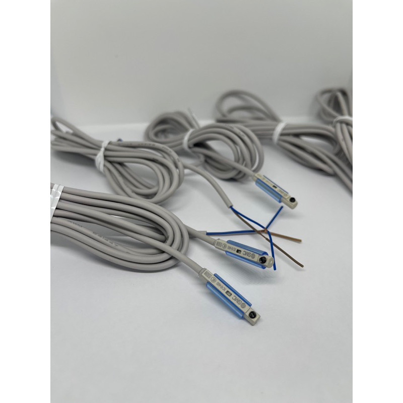 3c-D-A93 D-A93 smc หลีดสวิส เซ็นเซอร์กระบอกลม 3cd smc | Shopee Thailand