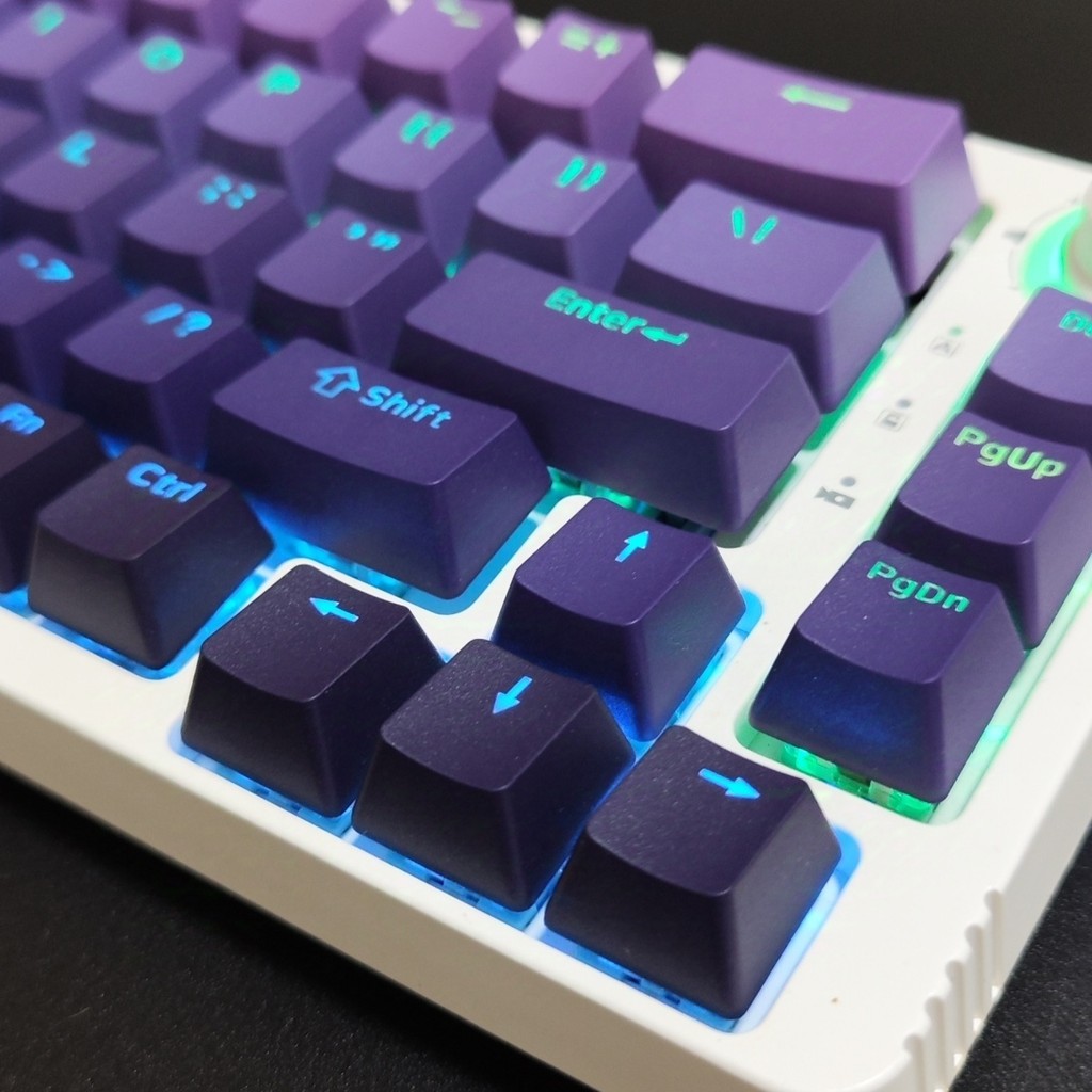 Tarantula Gradient โปร่งแสงสีม่วงแก๊ส Donglai Keycap PBT วัสดุ Original ...