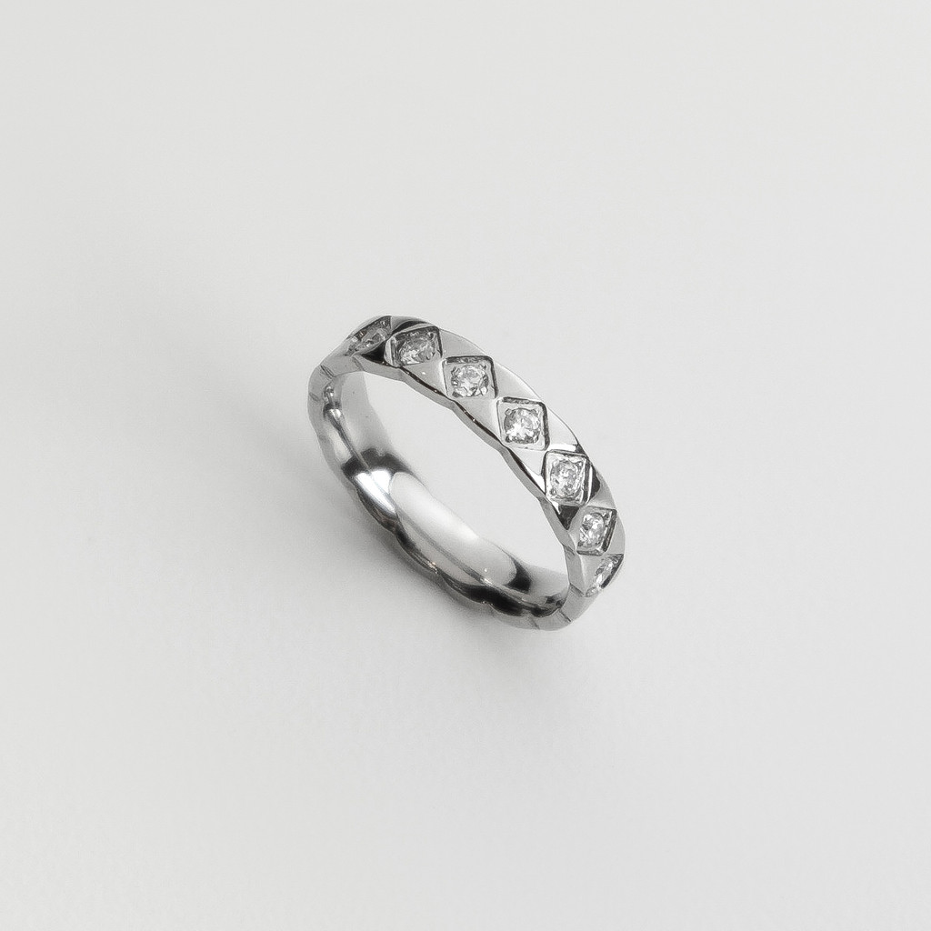 Arnaé Archive Prismatic Crystal Ring แหวนสแตนเลส Unisex สแตนเลส ...