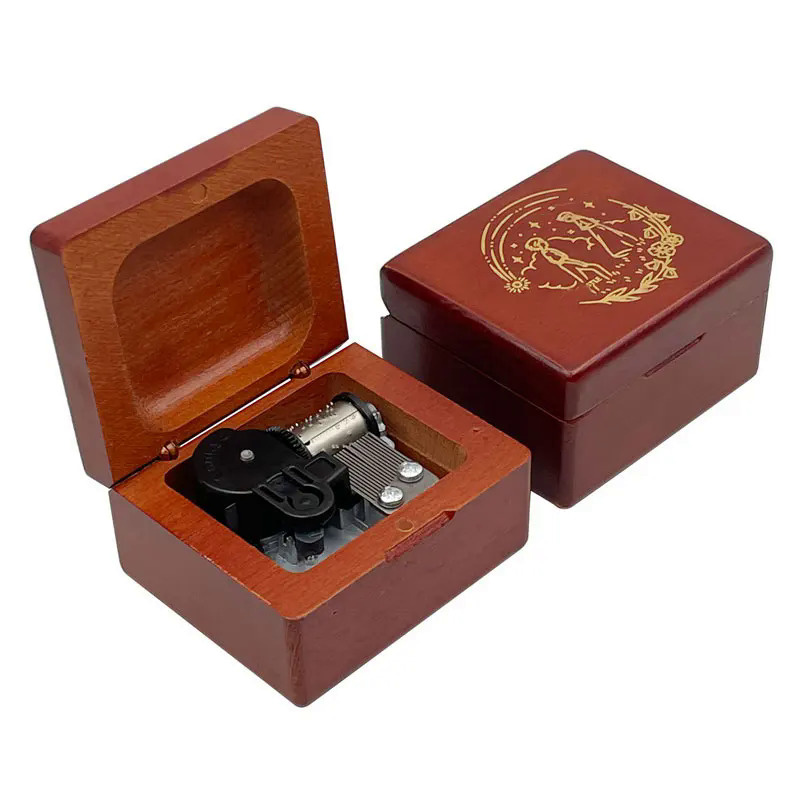 Howl's Merry go round of life Music Box for Men Women Hand MOVING ...