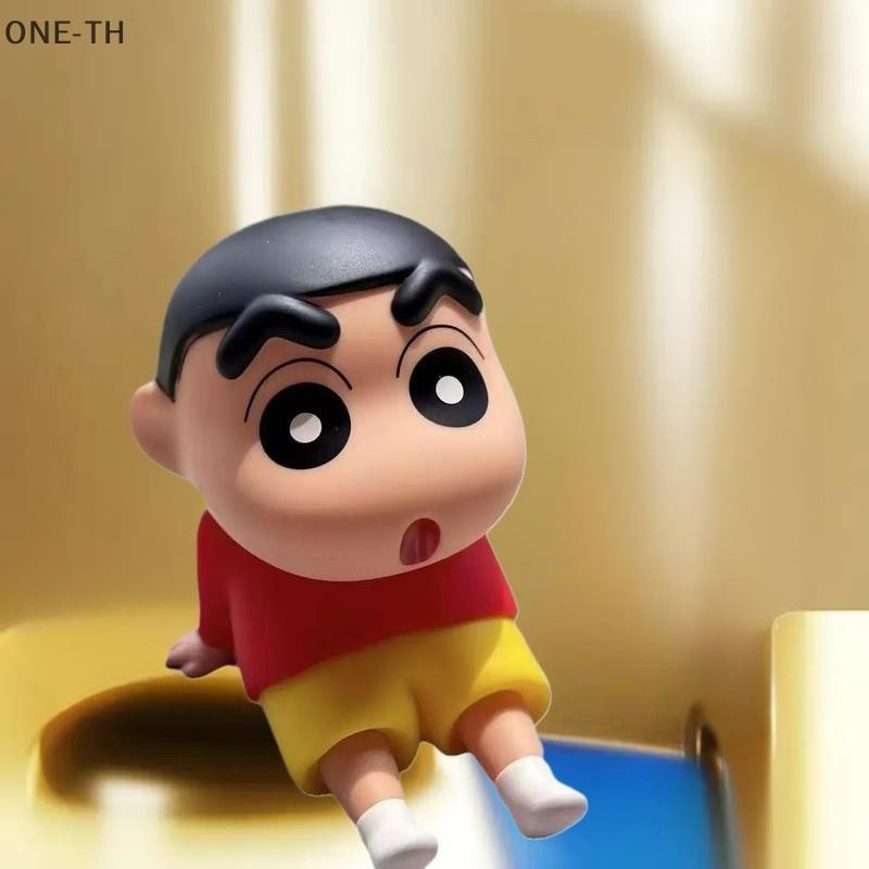ONE-TH ใหม่ Crayon Shin-Chan Action Figure Lazy ผู้ถือโทรศัพท์มือถือ ...