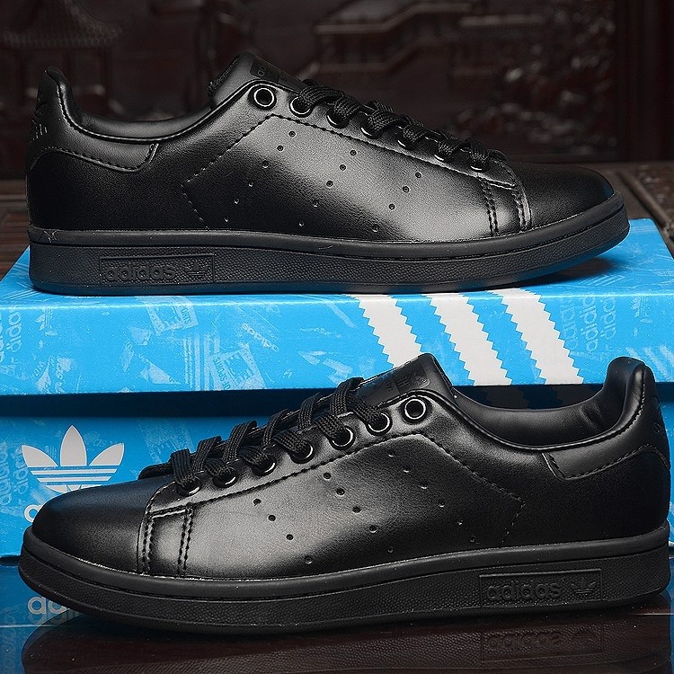 2024 Edda [Hot Adidas STAN SMITH รองเท้าลำลองสำหรับบุรุษและสตรีสีดำล้วน ...
