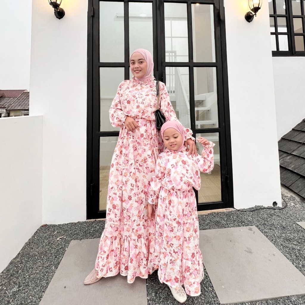 Ghazu Thalia ชุดคู่ เสื้อผ้าคู่ เสื้อคู่แม่ลูก | Shopee Thailand