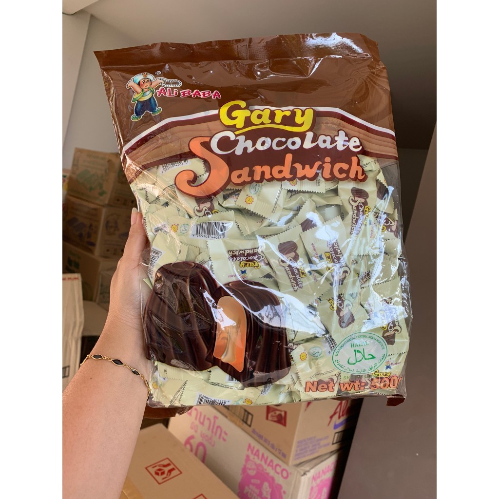 ALIBABA gary Chocolate Sandwich ช็อกโกแลตสอดไส้รสนมตัวดัง 1 ห่อบรรจุ ...