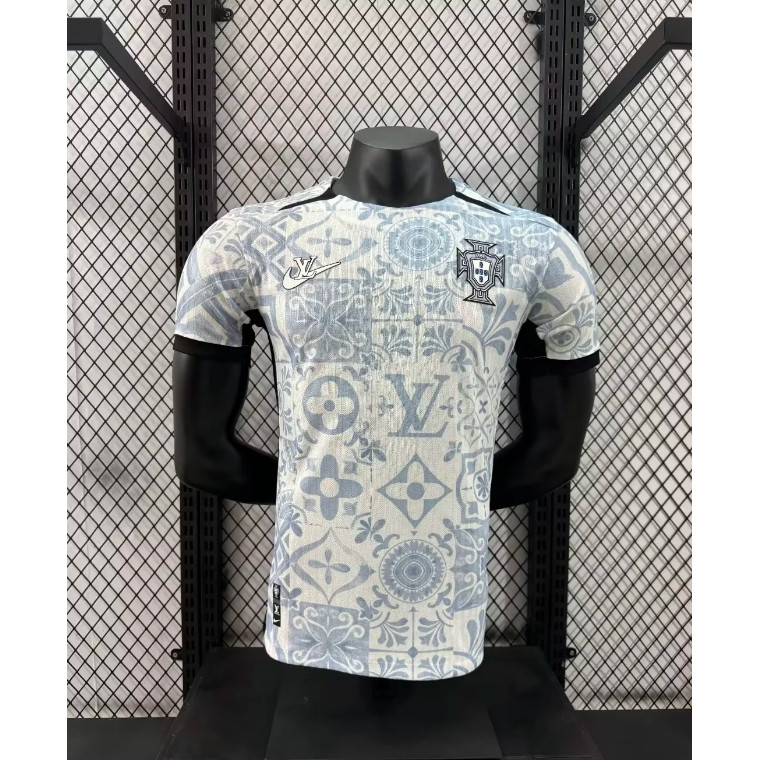 [รุ่นผู้เล่น] 2024 เสื้อฟุตบอลร่วม LV Portugal | Shopee Thailand