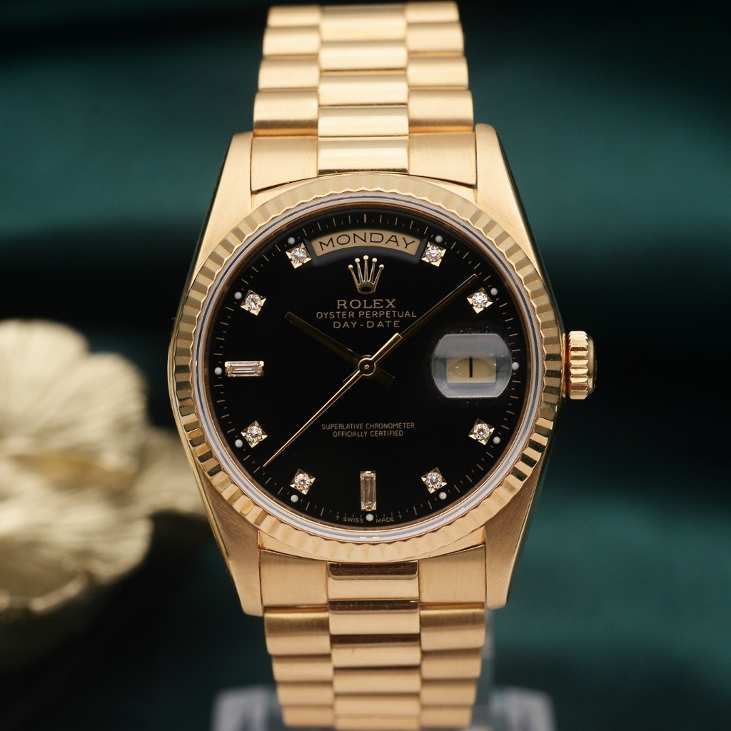 Rolex Rolex Golden Labor Scale Diamond ด้านหลังเพชรปฏิทินรายสัปดาห์ ...