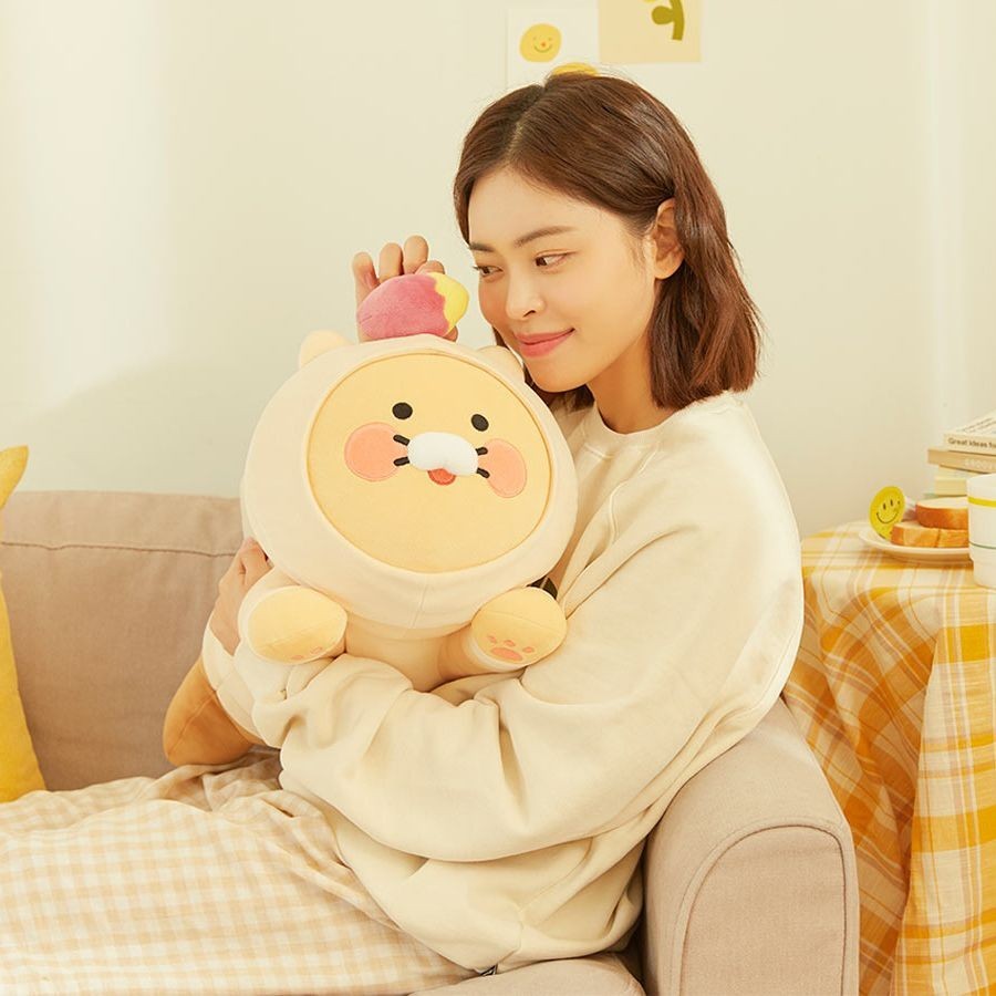 ( พร้อมส่ง ) Kakaofriends Choonsik Body Pillow ตุ๊กตาหมอนหนุนชุนซิก | Shopee Thailand