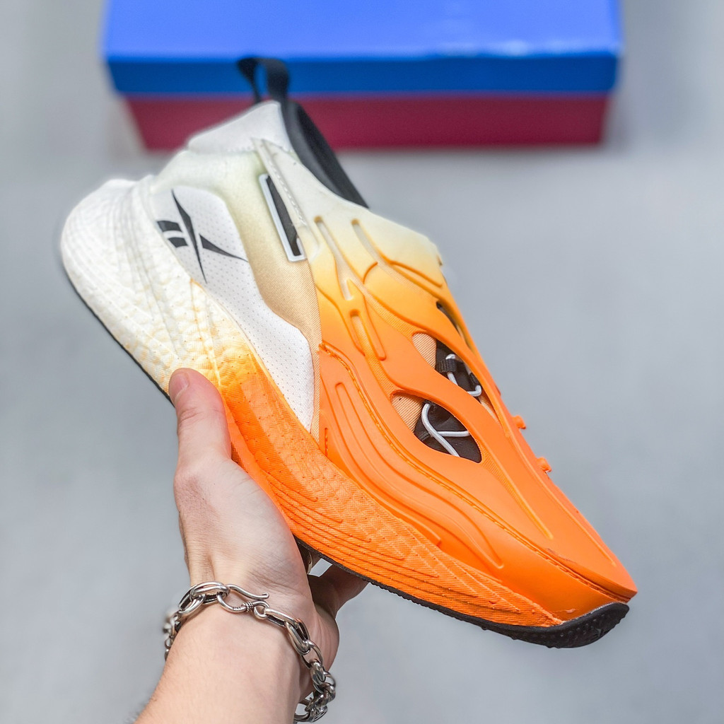 Reebok floatride Energy Argus X รองเท้าวิ่งอวกาศแห่งอนาคตสำหรับผู้ชาย ...