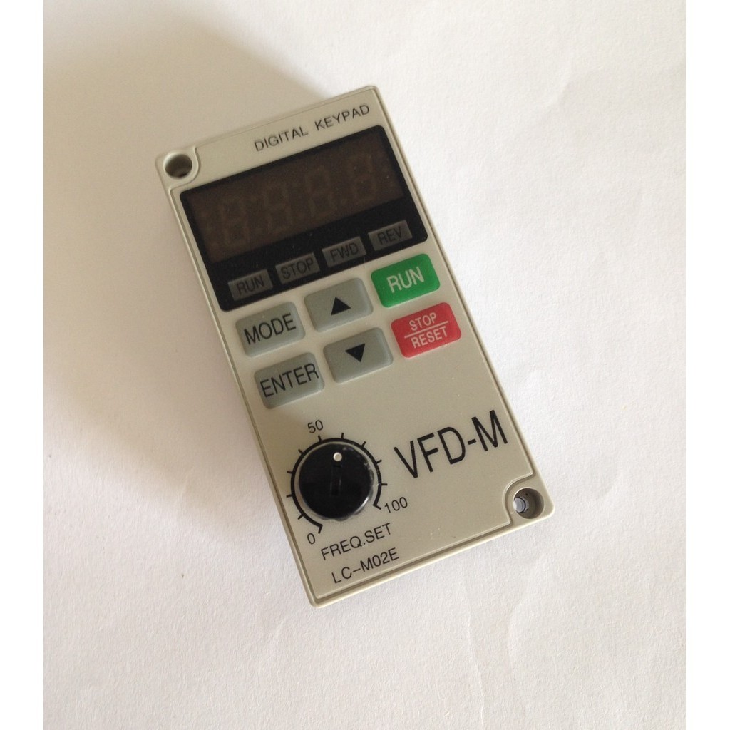ยี่ห้อใหม่เดิม LC-M02E LC-M2E VFD-M ประเภท Delta Inverter Operation Panel คีย์บอร์ดจอแสดงผล ...