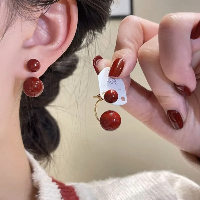 French Micro-Inlaid Zircon Peas ต่างหูมุกสีแดงหญิงแฟชั่น Niche Design ...