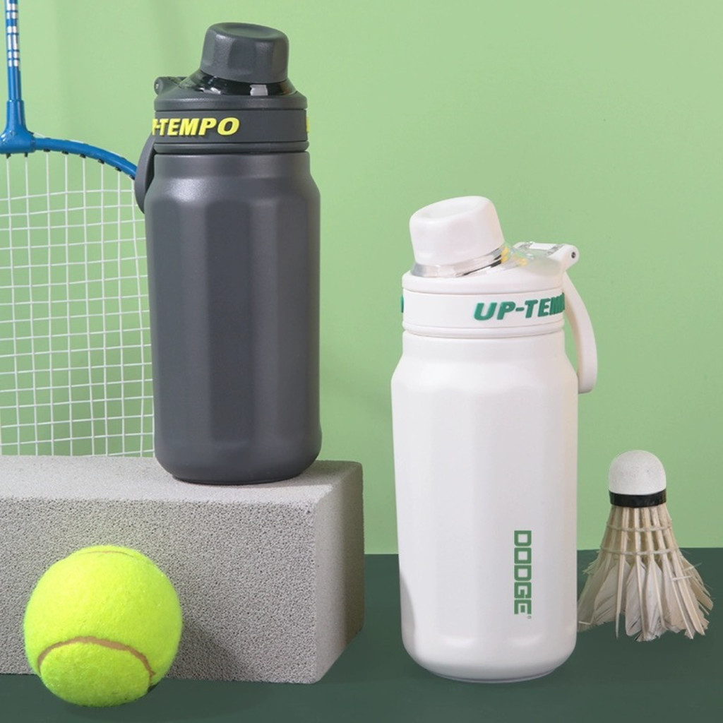 DODGE ขวดน้ำเก็บความเย็น มีหูหิ้ว แข็งแรง ใส่ได้ทั้งน้ำร้อนน้ำเย็น SUS316 ขนาด 520ml , 670ml ...