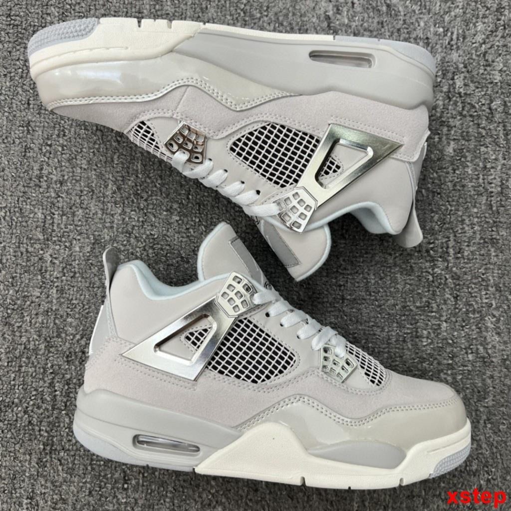 รองเท้าผ้าใบ Air Jordan 4 Retro "Moment of Friction" Silver-Plated aj4 ...