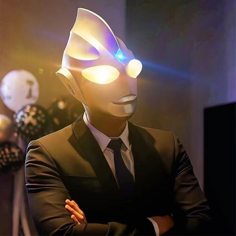 Diga Ultraman Headgear หมวกกันน็อคเรืองแสง cos สวมใส่จําลองจริง Touch ...