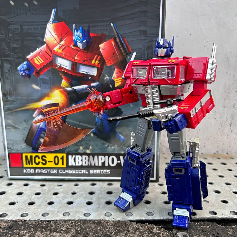 KBB MP10V Car Transformation Toy OP Commander Tactical Container Action ...