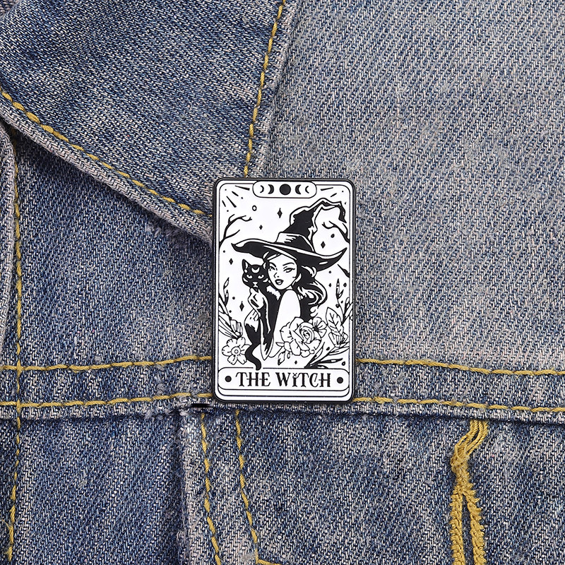 Dark Punk Witch Tarot พินคุณภาพสำหรับเสื้อผ้าและกระเป๋า เป็นของขวัญที่ ...