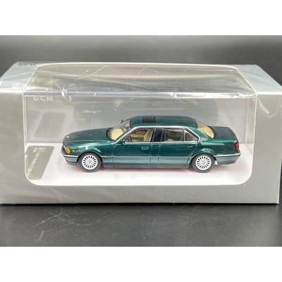 DCM 1:64 BMW E38 7-Series diecast model. Green Later version: | Shopee ...