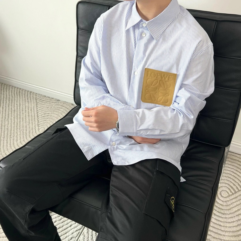 [What to Wear Tomorrow] L0EWE/2023ss Loewe Navy Blue Striped Shirt ...
