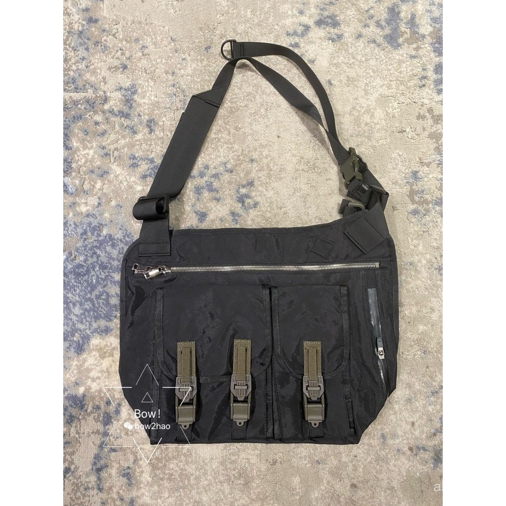 กระเป๋าสะพายข้าง ACRONYM Germany ฟังก์ชัน 3A-1 แบบปลดเร็ว กระเป๋ากันน้ำ ...