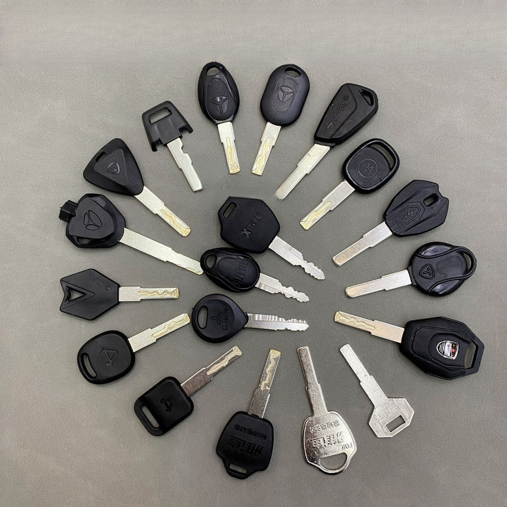 Yadi Emma กระดิ่งไต้หวันมีด Mavericks กุญแจรถยนต์ไฟฟ้าการถ่ายภาพระยะไกล ...