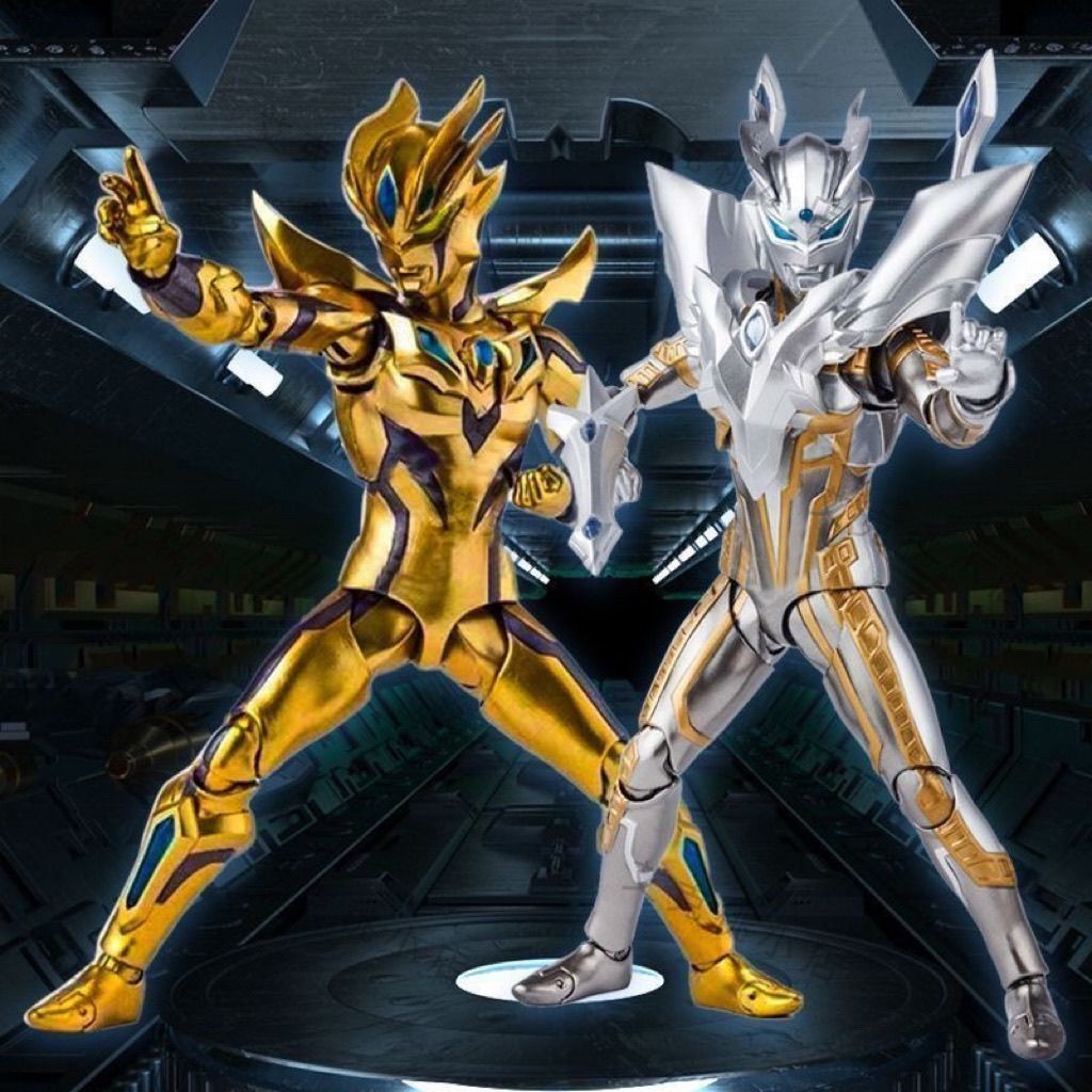 Golden Siro Shining Siro Ultraman ของเล่นรูปเคลื่อนย้ายได้ Super Action ...