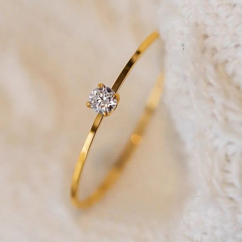 Simple 1mm Ultra-Fine Four-Claw Diamond แหวนเหล็กไทเทเนียมแหวนหญิง ...