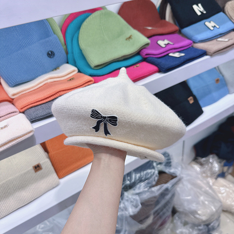 ขายส่งเกาหลี 2024 สไตล์ใหม่รุ่นขนาดใหญ่ Curling Bow Patch ถัก Beret ...