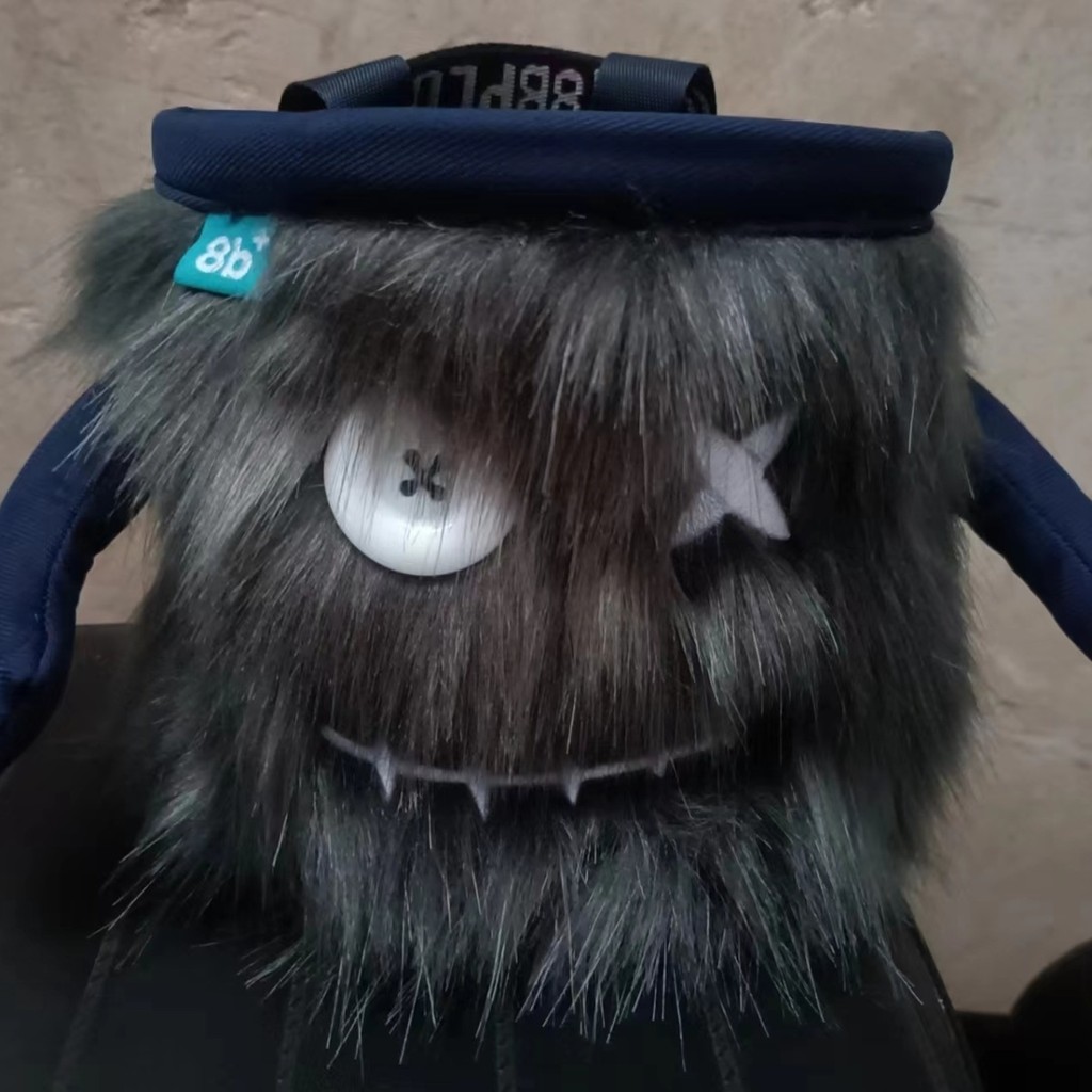 กระเป๋าผ้ากำมะหยี่ 8bplus กระเป๋าหน้าจักรยาน 10 คัน รุ่นลิมิเต็ด ของขวัญพร้อมสายรัดเมจิก 2 เส้น ...