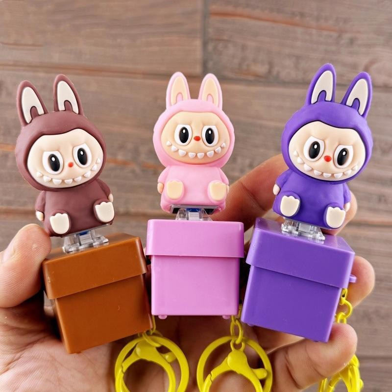 Labubu คีย์บอร์ด Fidget พวงกุญแจตุ๊กตาน่ารัก Fidget Clicker พร้อมไฟ LED ...