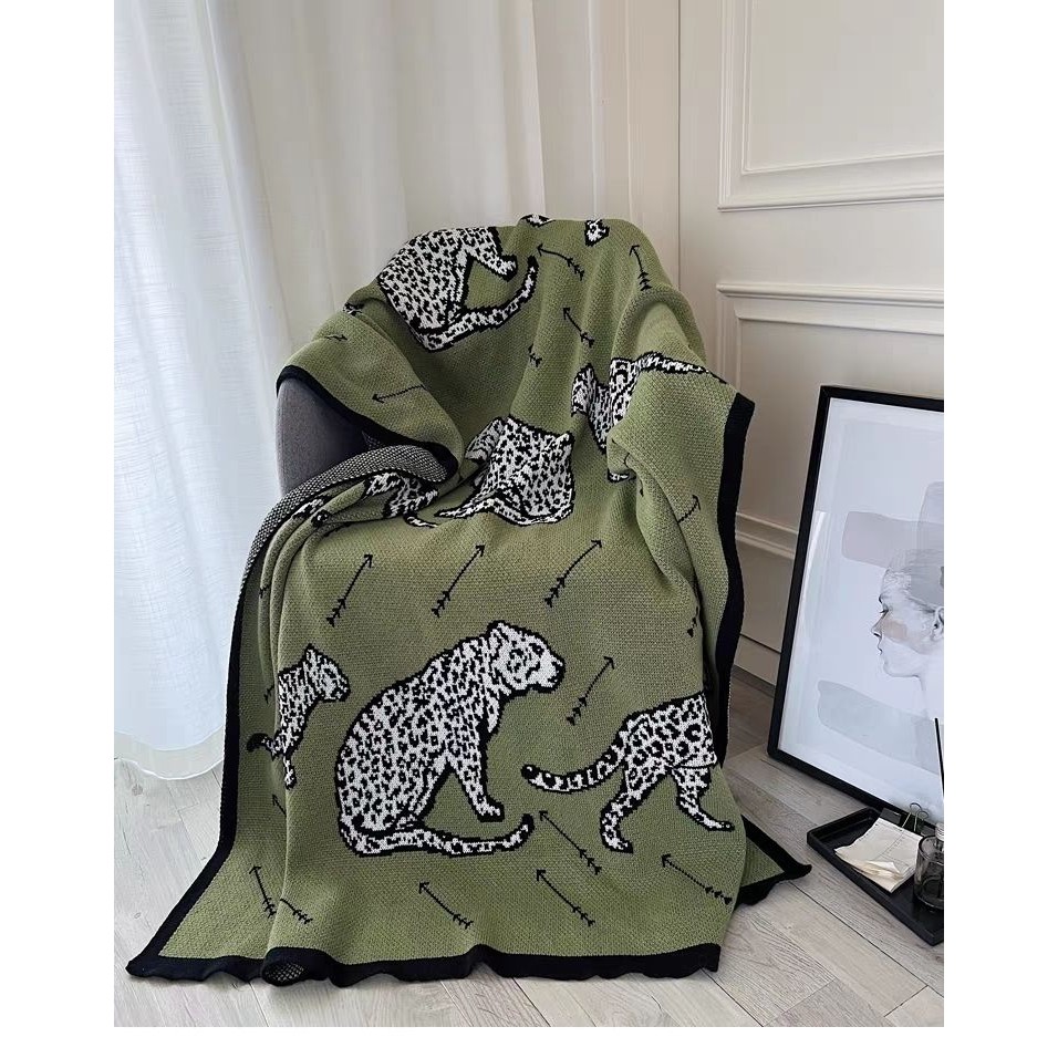 Ins Retro Green Cheetah ผ้าห่มเครื่องปรับอากาศ ผ้าห่มโซฟา ผ้าห่มขนาด ...