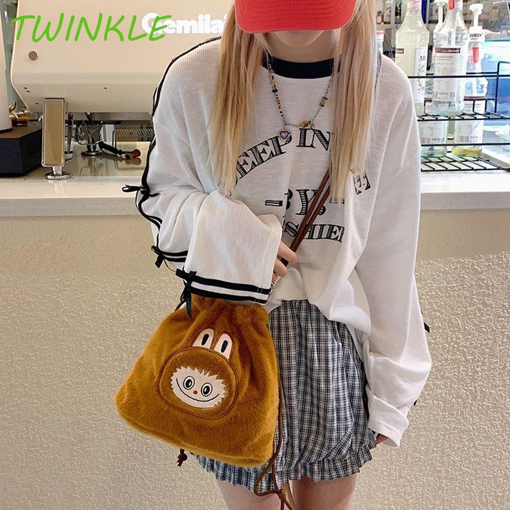 TWINKLE1 Drawstring Bucket Bag, กระเป๋า Labubu กระเป๋าสะพายข้างตุ๊กตา ...