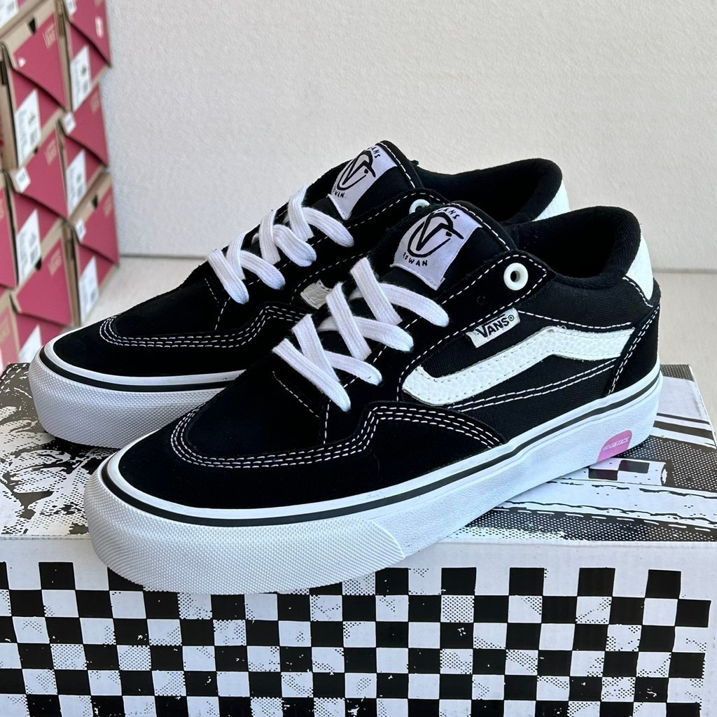 2025\ รองเท้าผ้าใบ Vans Rowan Pro Skate Boarding สีดำและสีขาว แบบโลว์ท็ ...