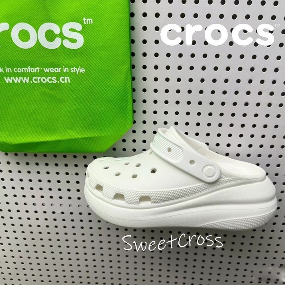 Cross Classic Crush Clogสุภาพสตรีรองเท้าแตะเพิ่มความสูงระบายอากาศสบาย ๆ ...