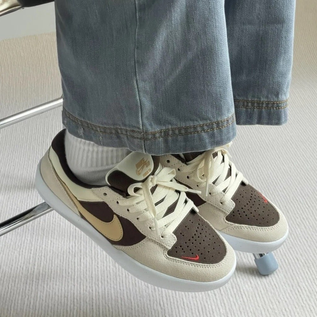 [การซื้อผ่านตัวแทน] SB FORCE 58 สีมอคค่าโทนดิน รุ่นลำลองแบบตะขอกลับ ...