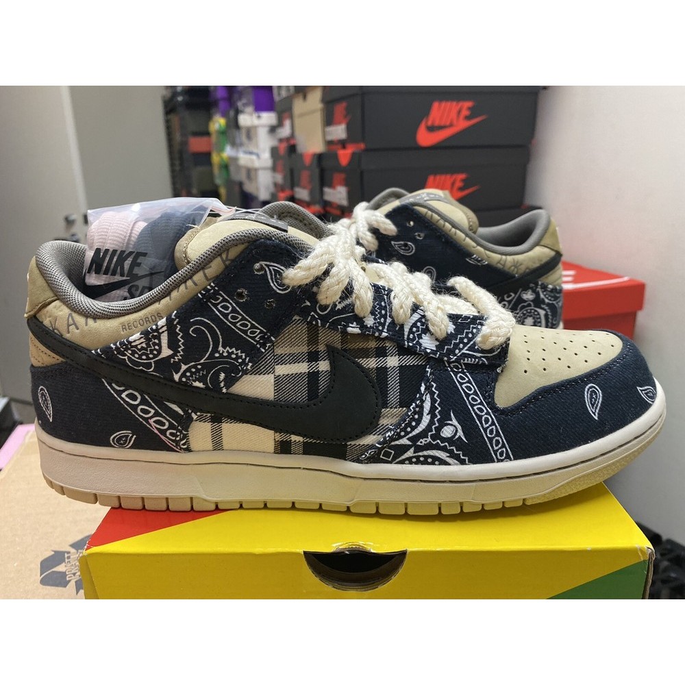 Nike Dunk Low SB Travis Scott Skunk 420 สุดยอด DS ที่ตาย | Shopee Thailand