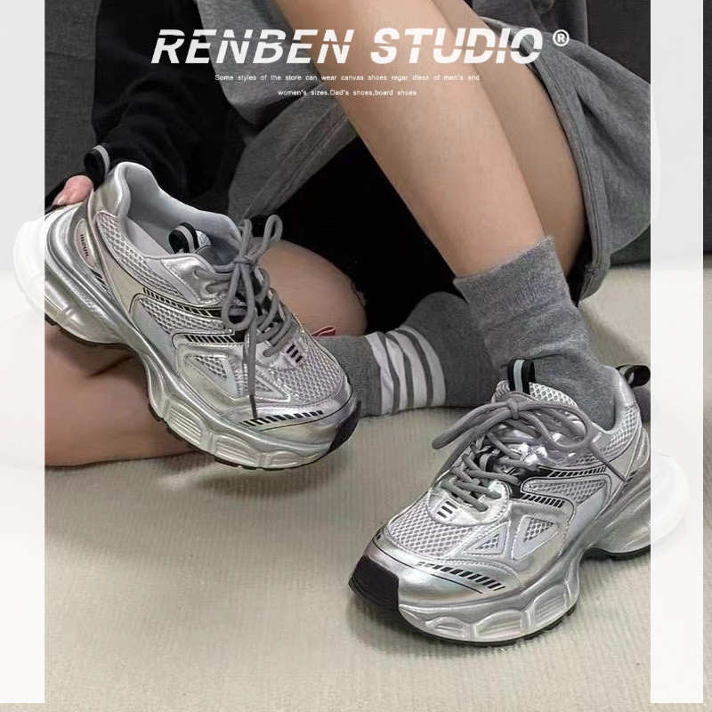 RENBEN เหรินเบน รองเท้าผ้าใบวิ่งวินเทจรุ่นใหม่พื้นหนาตาข่ายระบายอากาศ | Shopee Thailand
