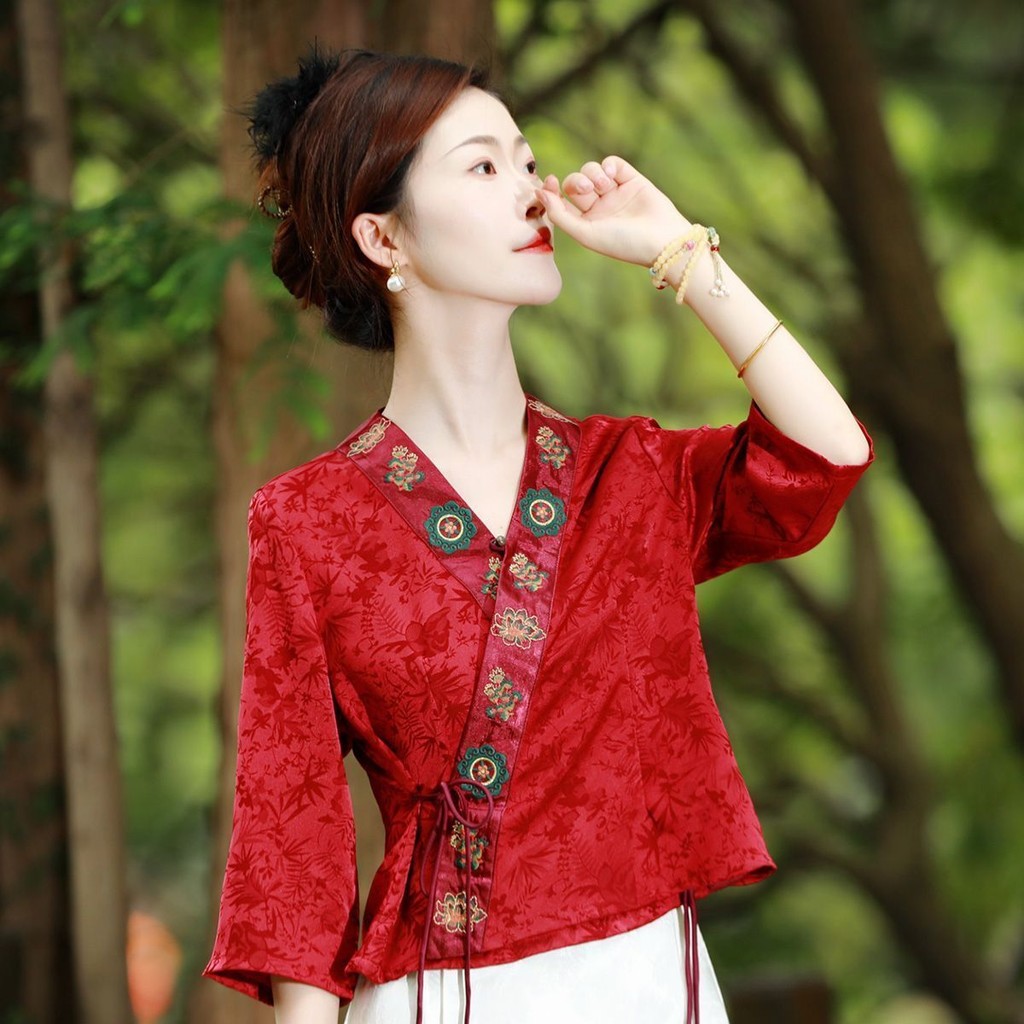 Sunang ผ้าผู้หญิงนุ่มสามไตรมาสแขนเย็บสไตล์จีน Classy เย็บปักถักร้อยชาติ ...