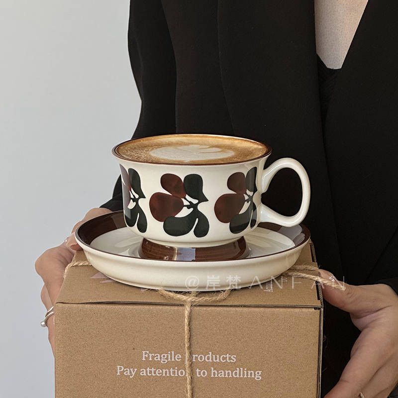 ยุคกลางสร้างสรรค์ถ้วยกาแฟเซรามิกจานรองชุดประณีตชายามบ่ายแก้วมือวาดพร้อม ...