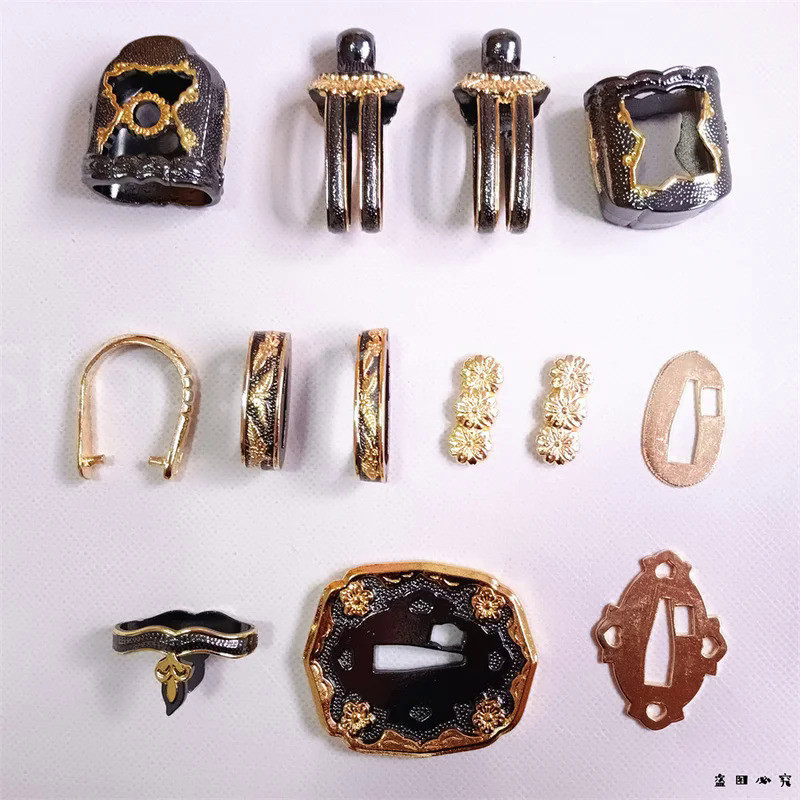The whole set Alloy Sword Parts Tsuba Guard Habaki Seppa Fuchi Kashira ...