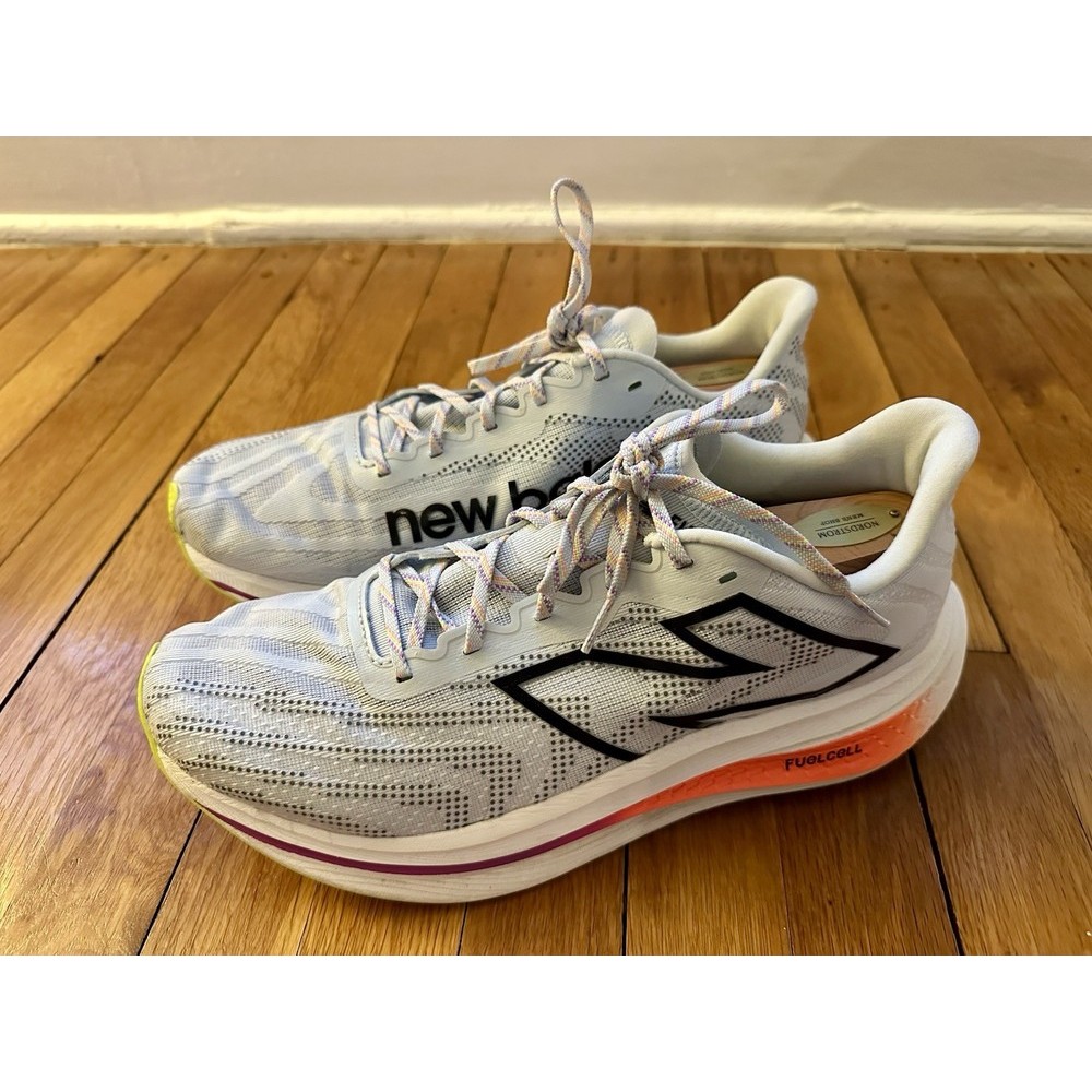 New Balance Fuel Cell Super Comp Trainer V2 กล่องใหม่ | Shopee Thailand