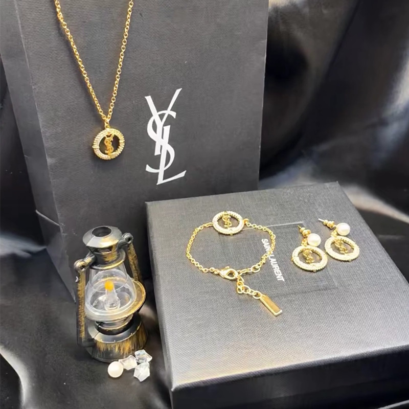Accessories ชุดเครื่องประดับ ysl ขายดี สร้อยคอทอง สร้อยข้อมือ ต่างหู ...