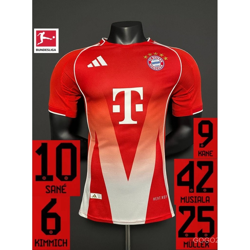 สไตล์ผู้เล่น: 25/26 ใหม่/Bayern Munich home เสื้อฟุตบอลผู้ชายคุณภาพสูง ...