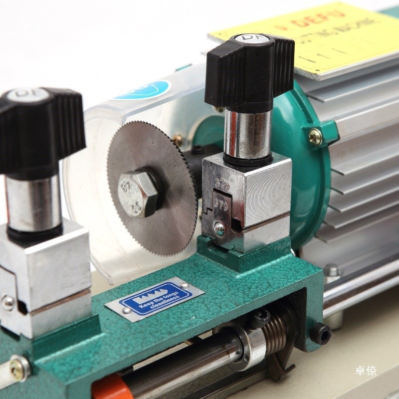 ตัวตั้งเครื่องทำกุญแจอัตโนมัติ CNC Defu Key 268B มอเตอร์เครื่องทำกุญแจ ...